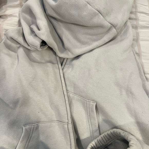 SKIMS | Tops | Skims Light Gray Hooded Jacket And Sweatpants | Poshmark
